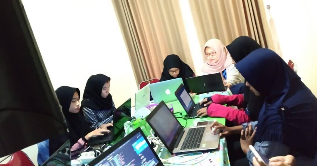 Coding Talk #22 Web dengan Angular – UDACODING